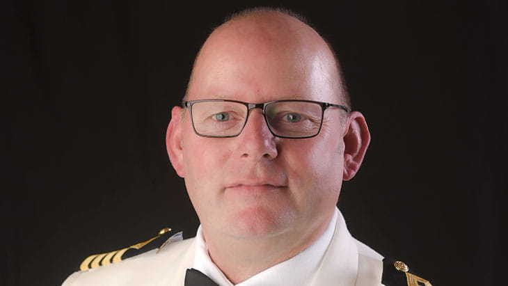 Spirit Of Discovery & Spirit Of Adventure | Saga's Ships