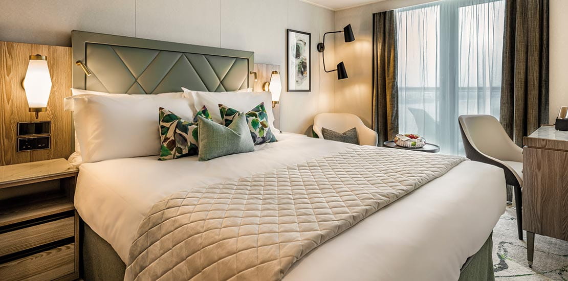 Singles Cruises | 2026/2027 Singles Cruises for Over 50s